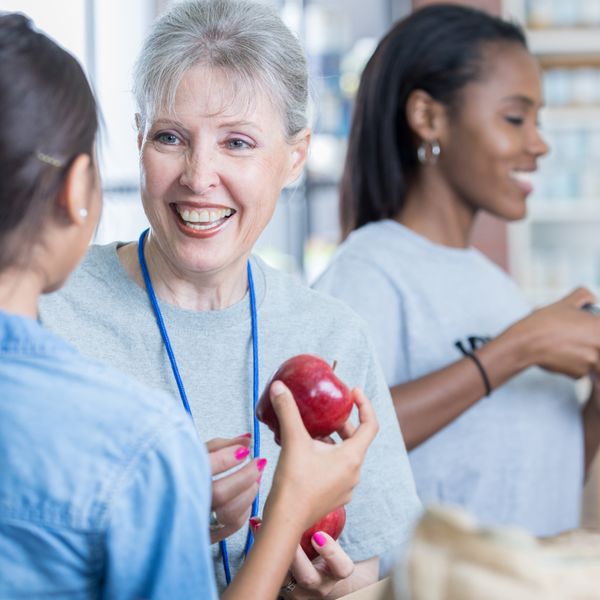 Healthy Hunger Relief • Partnership For A Healthier America